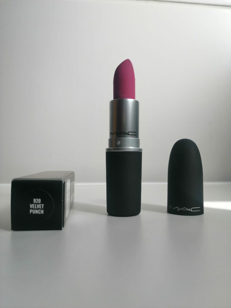 LABIAL MAC TONO 920 VELVET PUNCH | Rincón Femenino